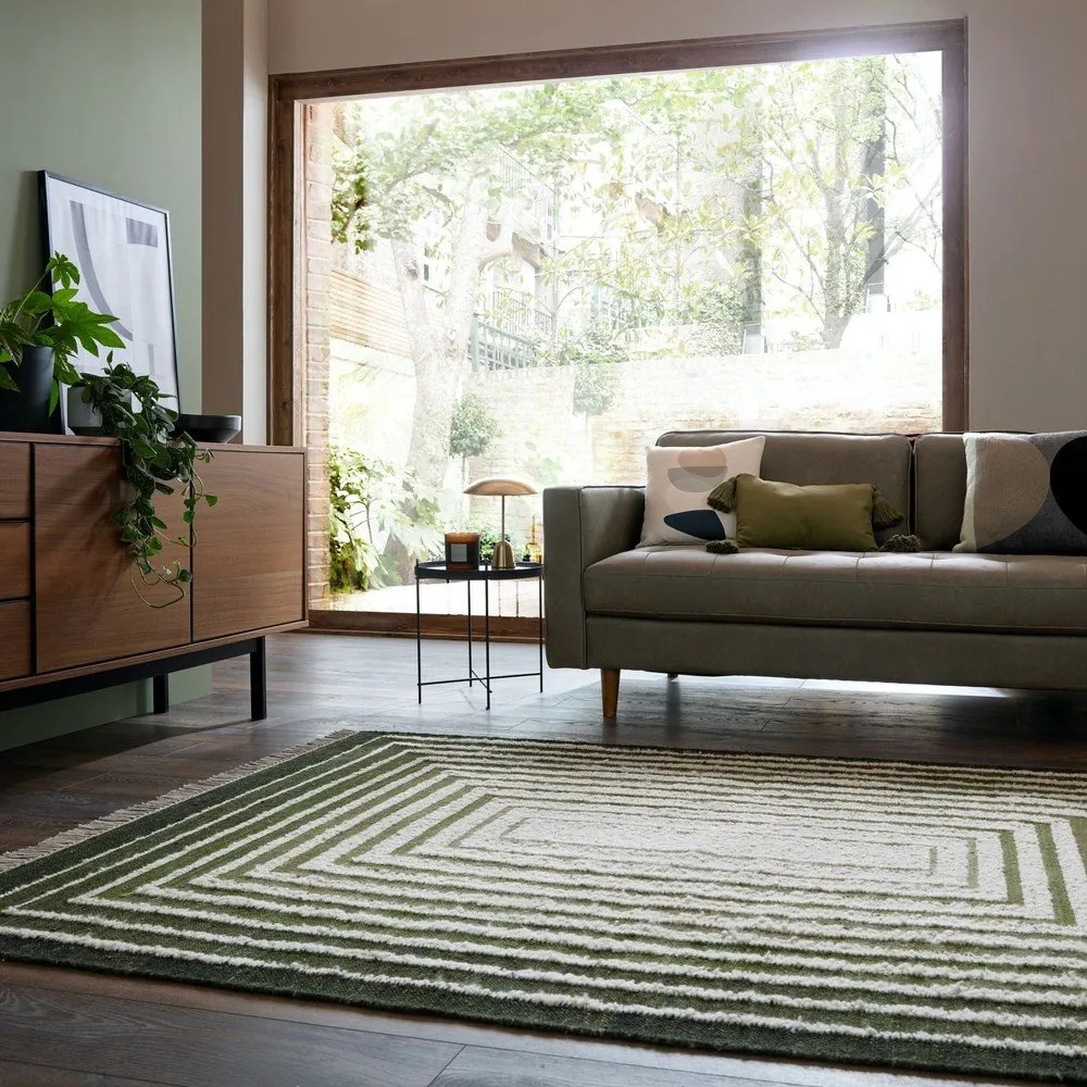 Zelený ručně tkaný koberec s příměsí vlny 140x200 cm Boucle Frame – Flair Rugs