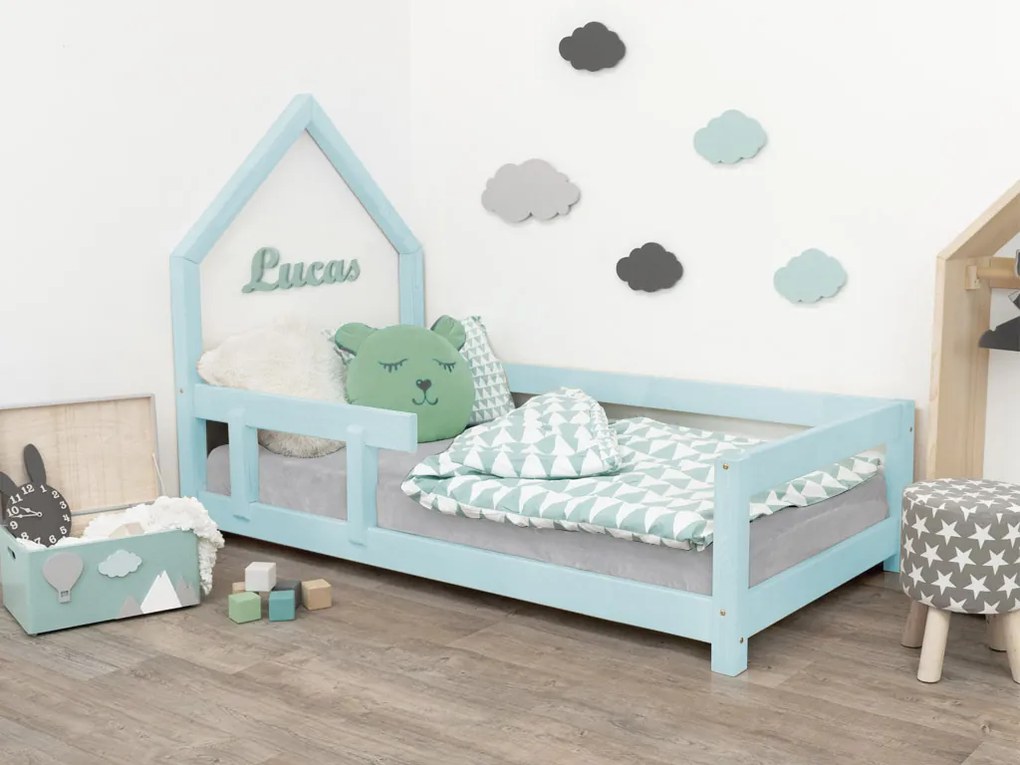 Benlemi Dětská postel domeček POPPI s bočnicí vlevo Barva: Nelakovaná, Rozměr: 120 x 200 cm
