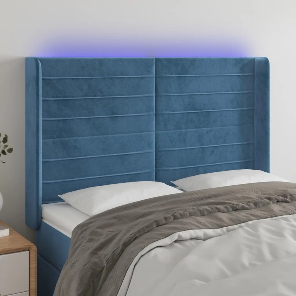 Čelo postele s LED tmavě modré 147 x 16 x 118/128 cm samet 3124240