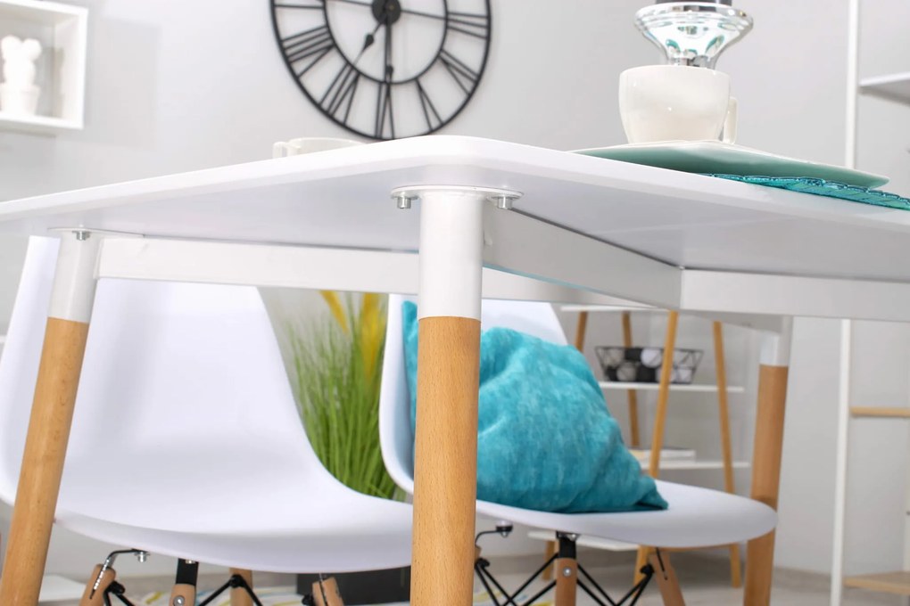 ARCHIV Jídelní set 1 + 4, stůl ADRIA 120x80cm bílý + židle BALI MARK černá