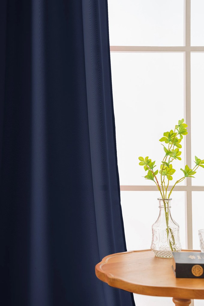 Tmavě modrý závěs OXFORD LIGHT 140x250 cm Zavěšení: Řasící páska