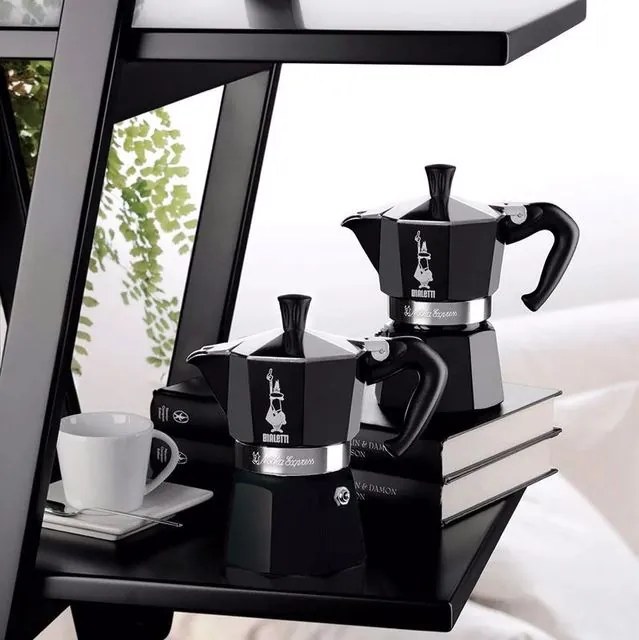 Bialetti Moka kávovar Moka Express na 3 šálky černý