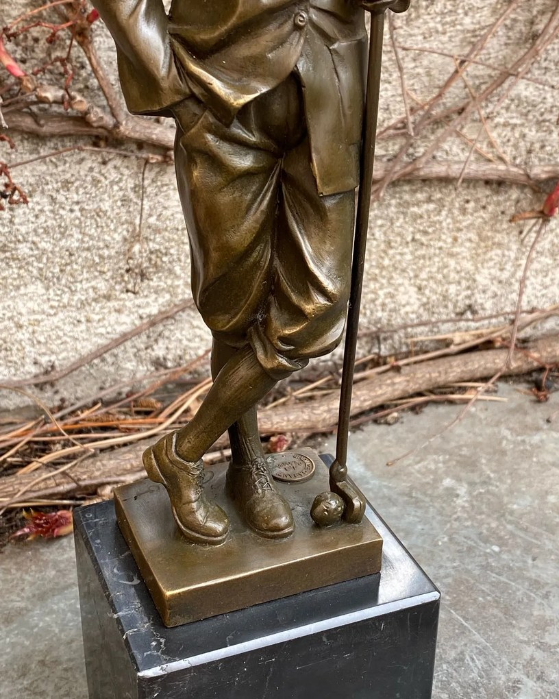 Bronzová socha soška Golf Golfista