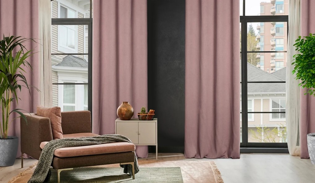 ZATEMŇOVACÍ ZÁVES NA KROUŽCÍCH AMARO 140X250 CM TMAVĚŘŮŽOVÁ