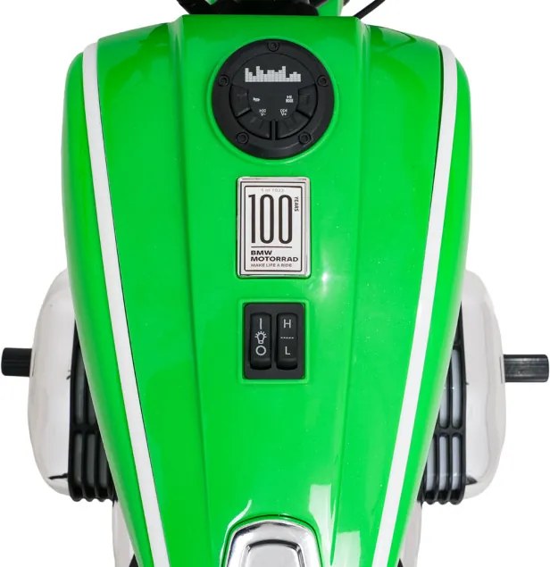 Elektrická motorka BMW R18 zelená