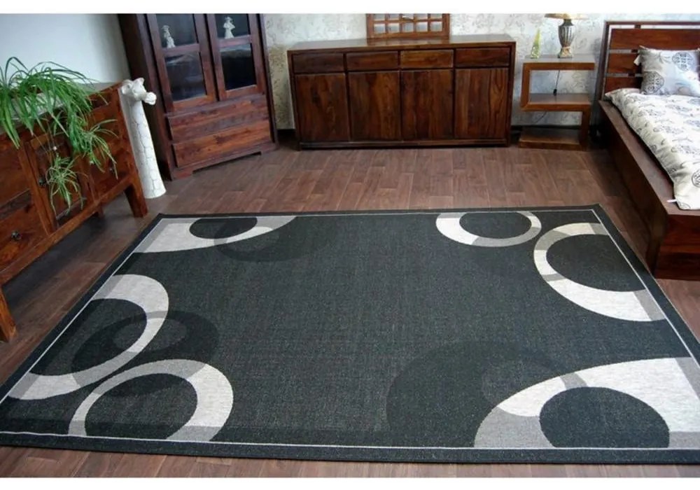 Kusový koberec Pogo černý 160x230cm