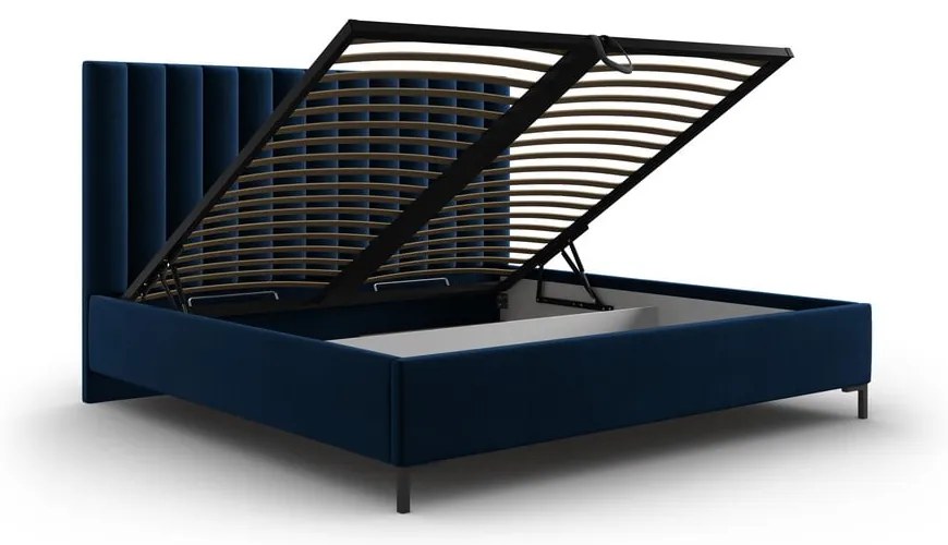 Tmavě modrá čalouněná dvoulůžková postel s úložným prostorem s roštem 180x200 cm Casey – Mazzini Beds