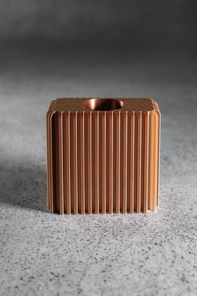 DIFUZÉR CUBO - Aroma difuzér pro harmonii těla i duše, měděná