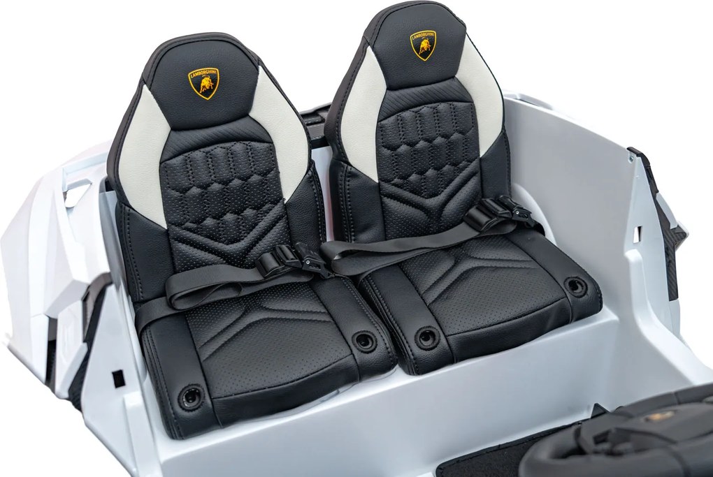 Ramiz Vozidlo Lamborghini Revuelto XL STRONG bílé