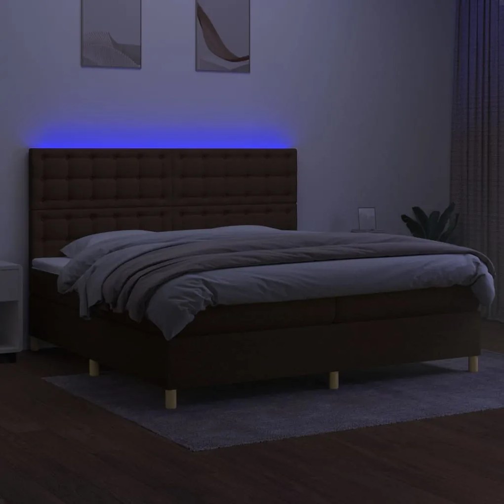 Box spring postel s matrací a LED tmavě hnědá 200x200 cm textil 3135784