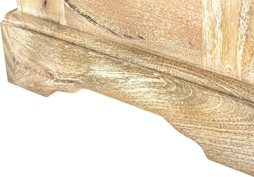 furniture-nabytek.cz - Patina hrudníku