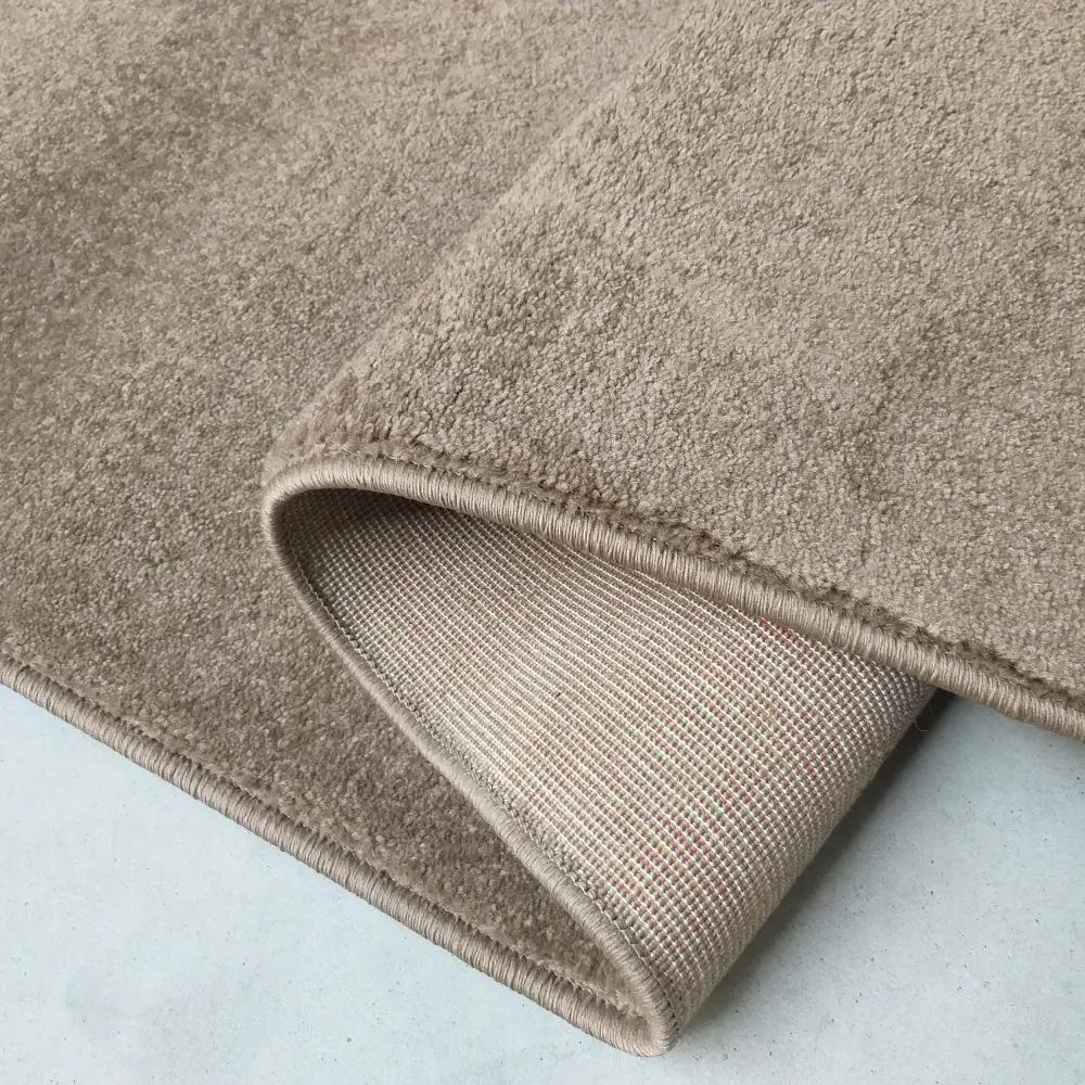 Shaggy jednobarevný koberec v béžové barvě Šířka: 160 cm | Délka: 220 cm