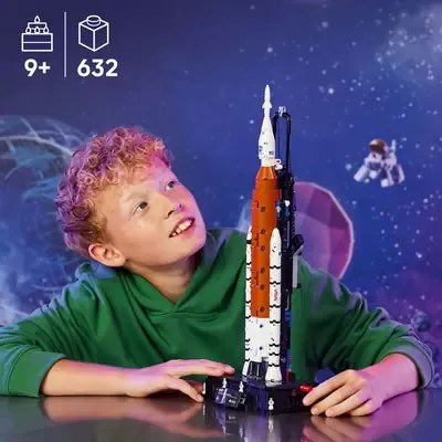 LEGO® Technic 42221 Raketa NASA Artemis Space Launch System / Počet dí