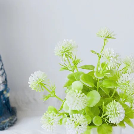 Bytová dekorace - rostlina v květináči umělá - výška 11 cm Barvy: bílá