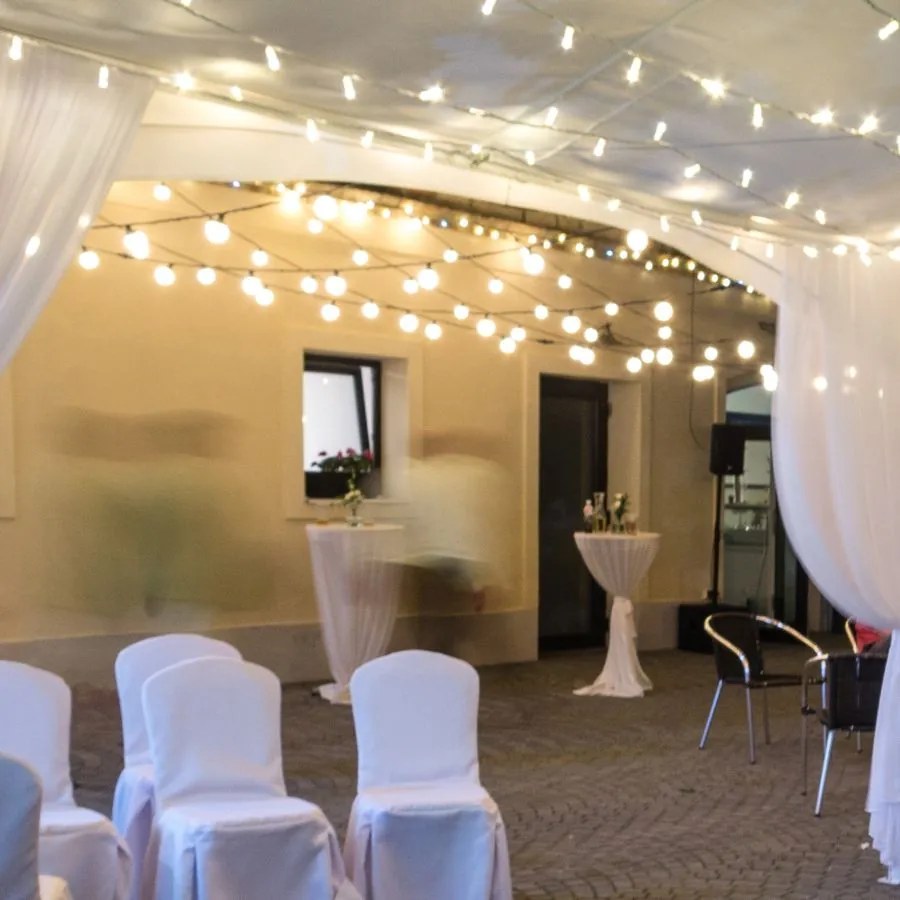 Easy Fix LED party osvětlení, 5 m, venkovní, 10 kouliček, 70 teple bílých diod, černý kabel, IP67, prodlužovací