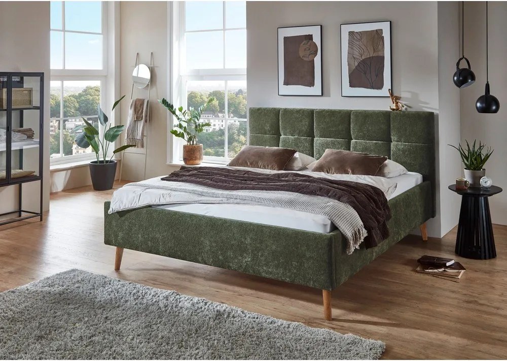 Khaki čalouněná dvoulůžková postel s úložným prostorem s roštem 180x200 cm Nova – Meise Möbel
