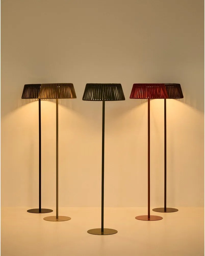 LED přenosné/stojací solární venkovní svítidlo (výška 160 cm) Aldet – Kave Home