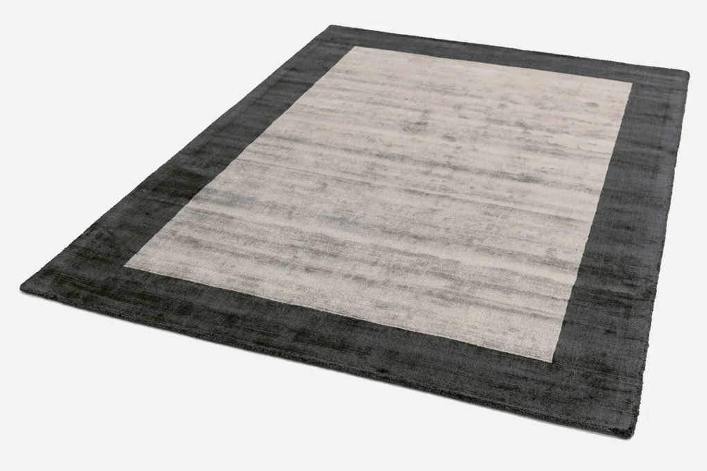Černý koberec Ife Border Charcoal Silver Rozměry: 200x290 cm