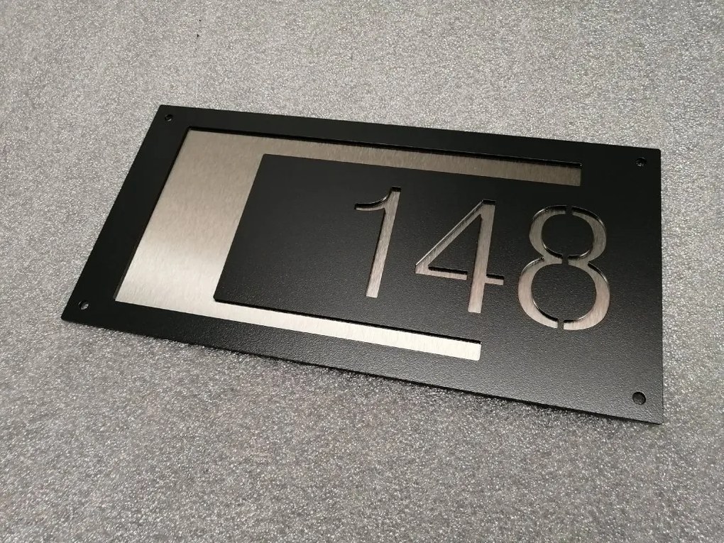 Domovní číslo tabulka lakovaná 8 Velikost: 20 x 10 cm (M), Odstín: RAL 9005 - černá