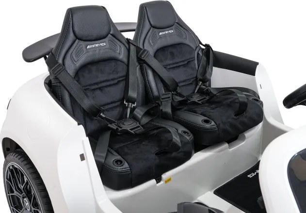 Elektrické autíčko Mercedes Benz GT63 AMG bílé