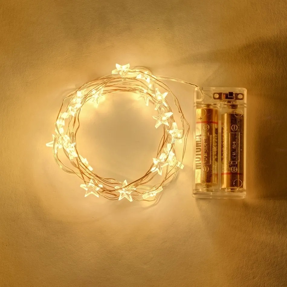 LED světýlka na baterie, hvězdičky, 3,4 m, teple bílá, 40 diod, měděná barva drátku, IP20 interiér, 3 × AA