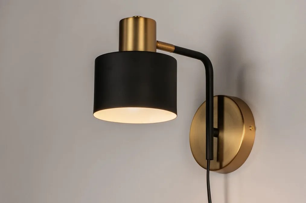 Nástěnné svítidlo Villon Black and Gold Small