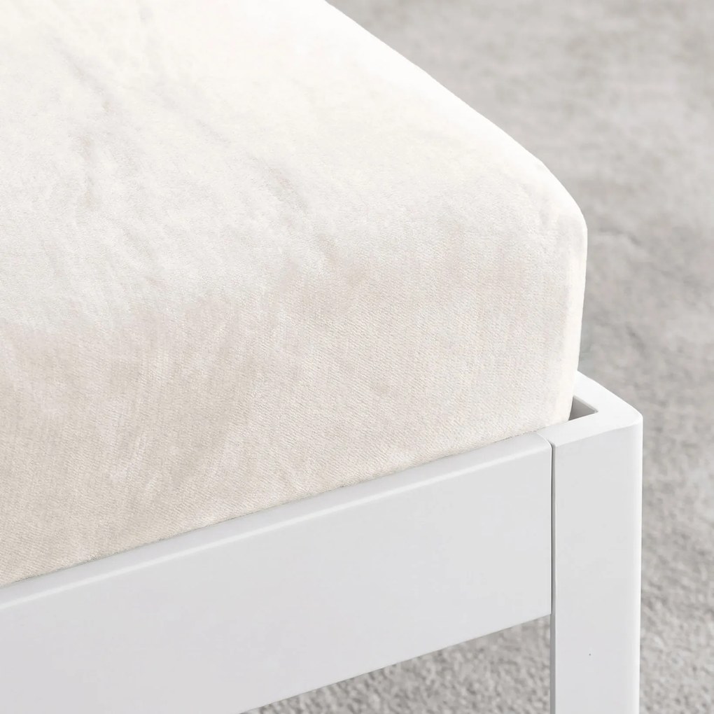 Goldea mikroplyšové elastické prostěradlo deluxe - slonová kost 90 x 200 cm