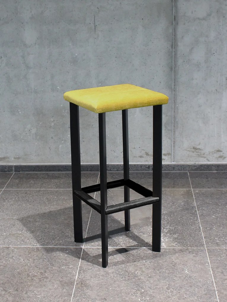 Barová židle čalouněná A11, černá VYBERTE BARVU ČALOUNĚNÍ:: Spirit 105, ZVOLTE VÝŠKU ŽIDLE:: 65 cm