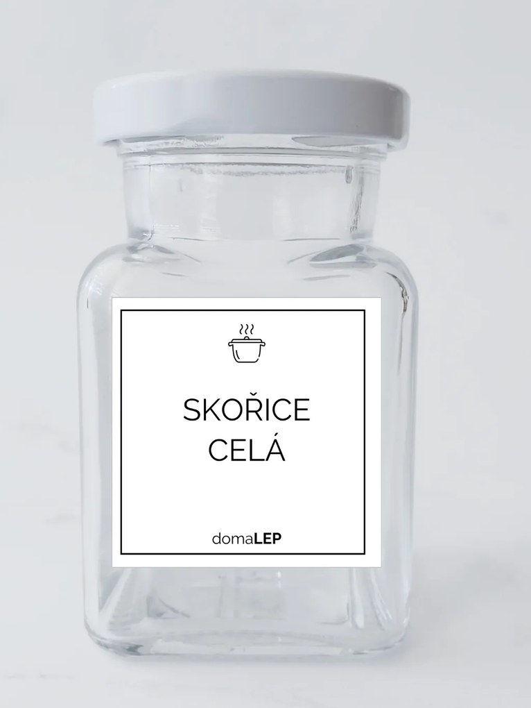 Samolepka na kořenky SKOŘICE CELÁ bílá 5 × 5 cm základní písmo
