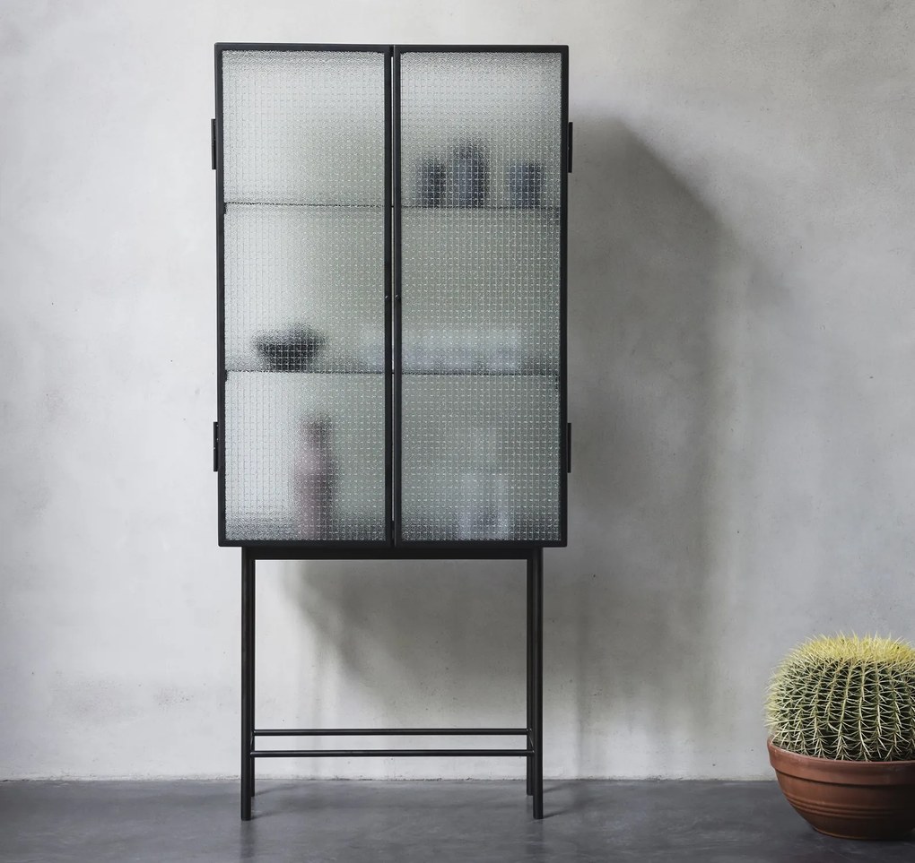Ferm Living designové vitríny Haze Vitrine