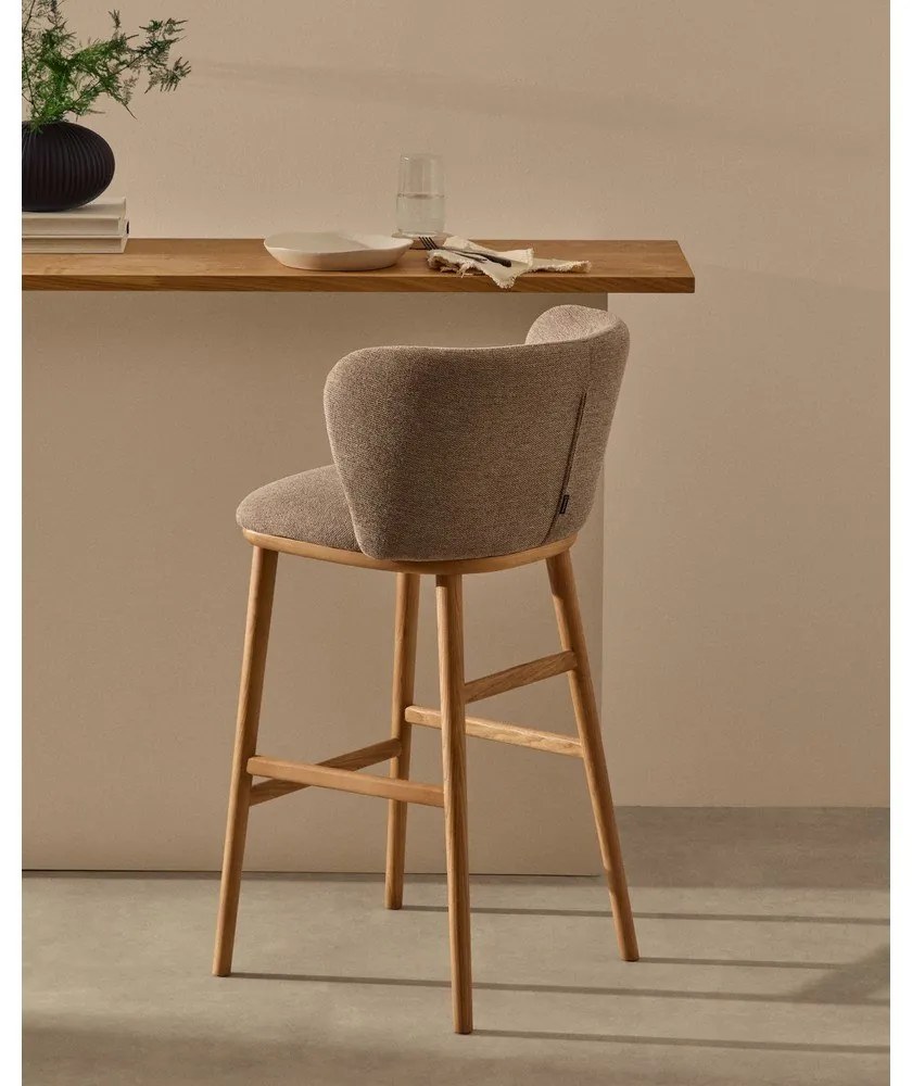 Světle hnědá barová židle (výška sedáku 65 cm) Ciselia – Kave Home