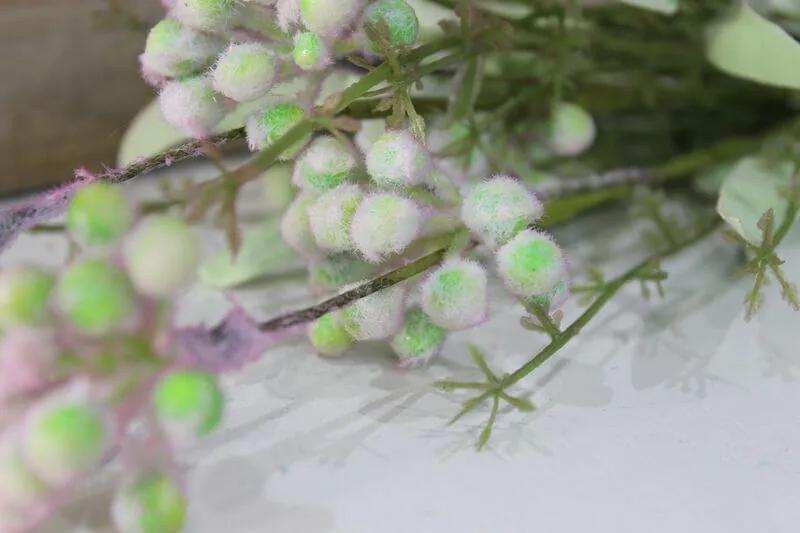 Zelená zamrzlá umělá bobulová rostlinka 47cm