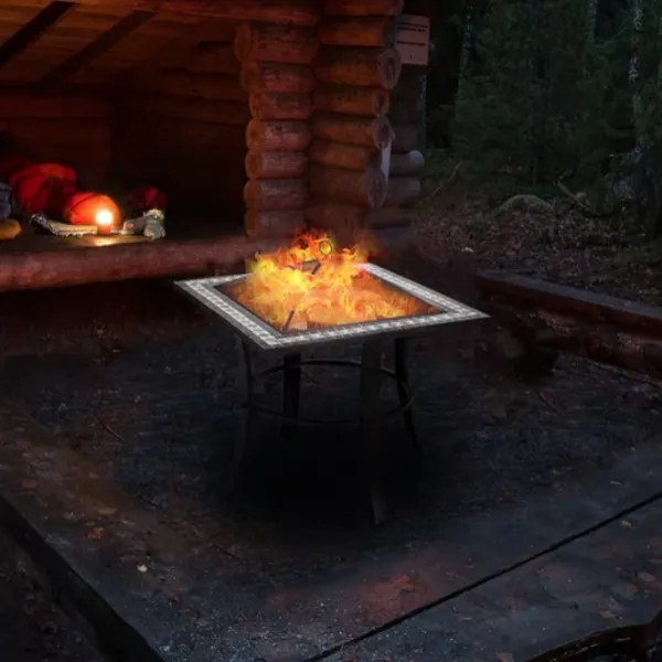 Zahradní ohniště s mozaikovými dlaždicemi Tesara