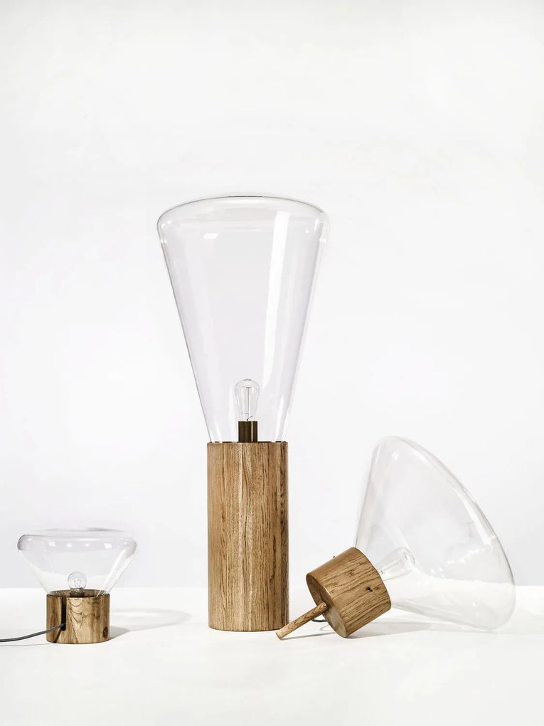 Stolní lampa Brokis Muffins mini Wood PC910 Barva skla: Cognac - transparentní sklo, Barva el. vedení: Silikonový kabel - černý, Dřevo: Dub evropský - voskovaný