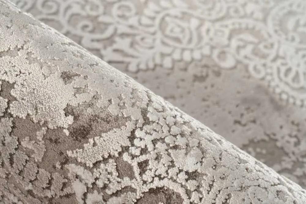 Lalee Kusový koberec Elegance 901 Silver Rozměr koberce: 160 x 230 cm