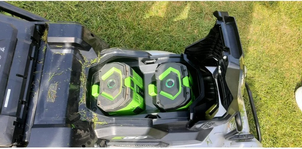 EGO AKU PRO-X sekačka s pojezdem LMX5300E-SP
