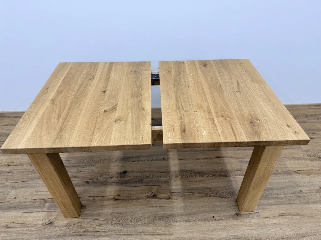 Massivo.cz Jídelní stůl Lanciano 140x90 cm, rozkládací, dub, masiv