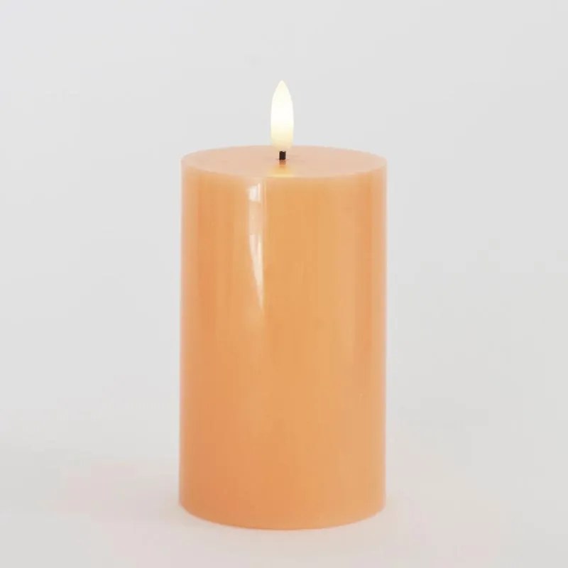 LED svíčka na baterie vosková Sille, Ø 7,5 × 12,5 cm, broskvová, 2× AA