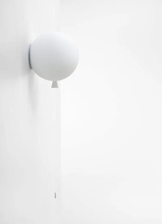 Brokis Memory skleněné nástěnné svítidlo Barva: Bílá, Velikost: Ø 300 mm, Povrch skla: Lesklý
