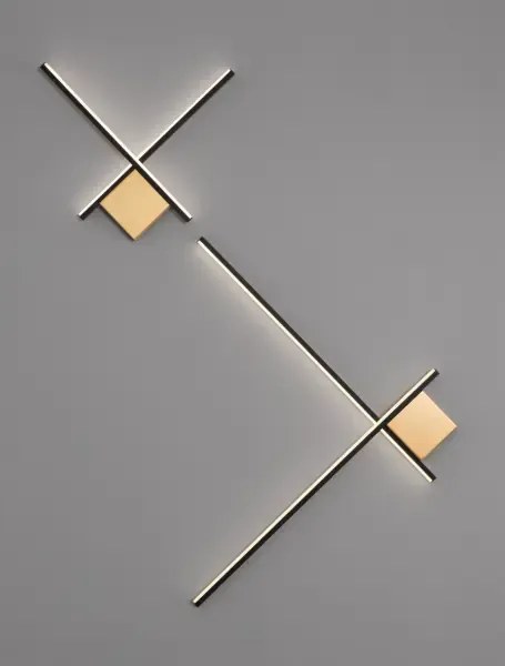 Designové nástěnné svítidlo Cross 50 zlatá