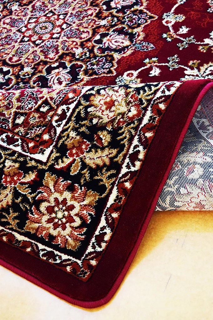 BE Koberec Anatolia 5857 RED - červený obdélníkový Rozměr: 100x200 cm