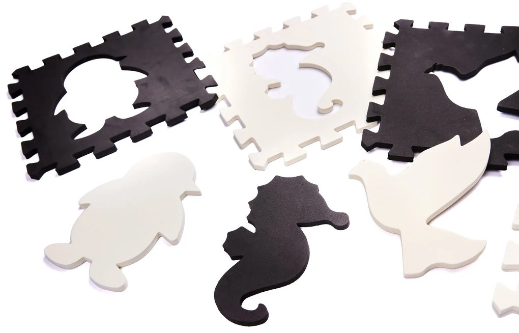 Creative Corner Pěnové puzzle podložka / ohrádka pro děti 25 kusů černá a bílá