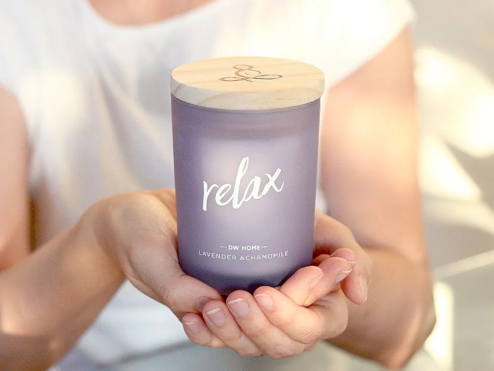 DW Home – Relax vonná svíčka Lavender & Chamomile (Levandule a heřmánek), 210 g