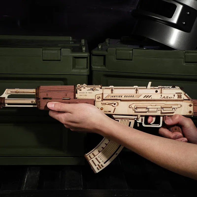 RoboTime 3D Dřevěné mechanické puzzle Útočná puška AK-47