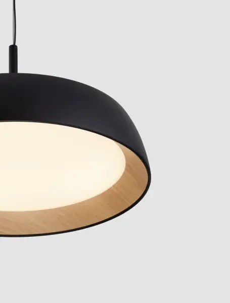 LED stmívatelný černo-dřevěný designový lustr Sigi