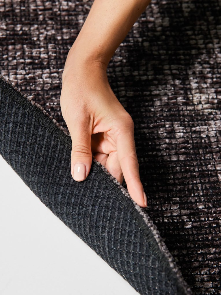 Kusový koberec Brilliance Prisma 106311 Brown z kolekcie Elle kruh, 200x200 (priemer) kruh, hnedá, obývacia izba, ELLE Decoration