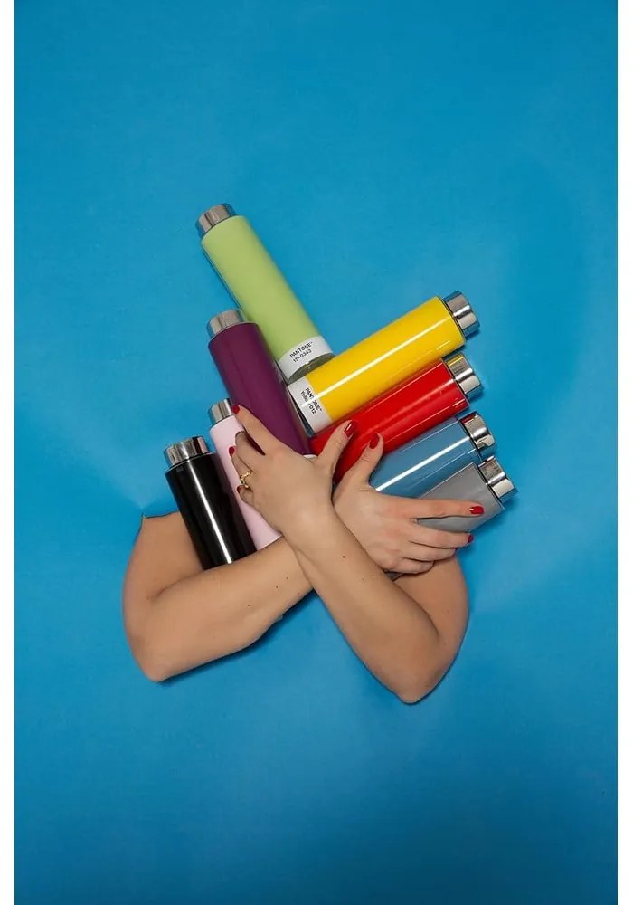 Žlutá cestovní tritanová lahev 500 ml Yellow 012 – Pantone