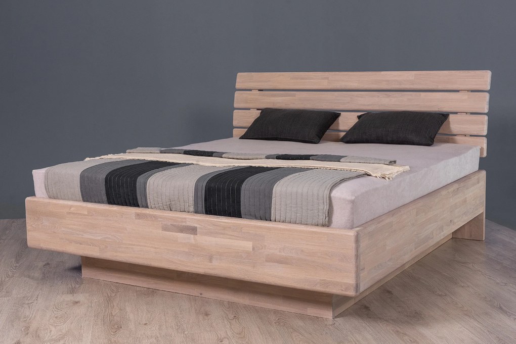 Masivní postel NEPTUN - Solwo Design Dřevo a odstín oleje: BUK Cink - Olej odstín BO102, Rozměr spací plochy: 200x200
