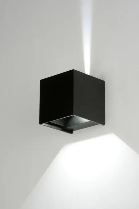 Venkovní LED svítidlo Bassano Black