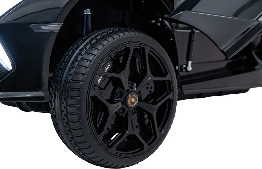 Ramiz Vozidlo Lamborghini Revuelto XL černé